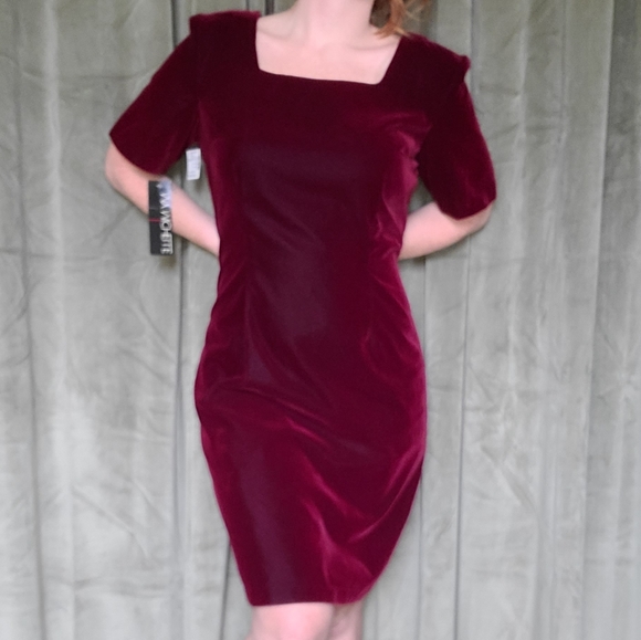 My Michelle | Dresses | Deadstock Red Velvet Cocktail Dress | Poshmark